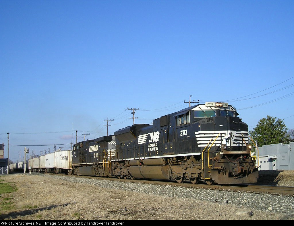 NS 2713 On NS 251 Eastbound